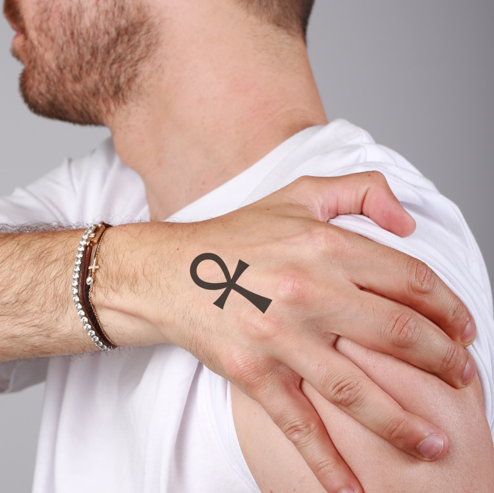 Tatouage croix ankh | The Flash Tattoo